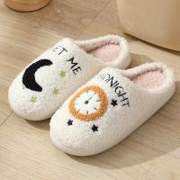 China Fashionable Holiday Women's Indoor Slippers Knitted Upper Shoes Custom Design for sale