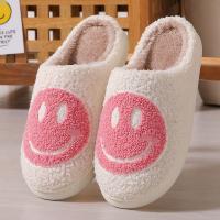 China Smile Face Womens Christmas House Shoes Faux Fur Lined Holiday Slippers For Adults for sale