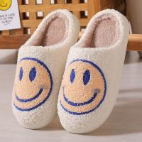 China Smile Face Womens Christmas House Shoes Faux Fur Lined Holiday Slippers For Adults for sale
