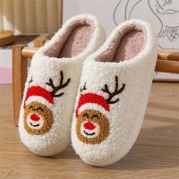 China Custom Brand Womens Warm Slipper Comfy Memory Foam Holiday Slippers for sale
