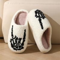 China OEM Design Women's Indoor Slippers Holiday Halloween Pumpkin Slippers For Gifting for sale