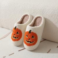 China OEM Design Women's Indoor Slippers Holiday Halloween Pumpkin Slippers For Gifting for sale