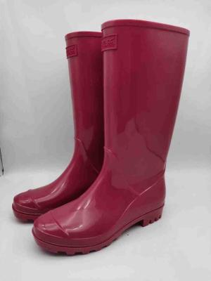 China Custom Color Design Women's Rain Boots Wear Resistant For All Season Use for sale