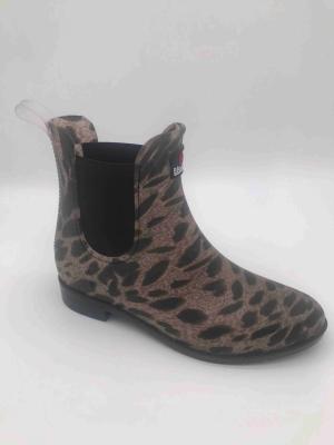 China PVC Waterproof Printed Ankle Rain Boots For Women Anti Slip Customized Color for sale