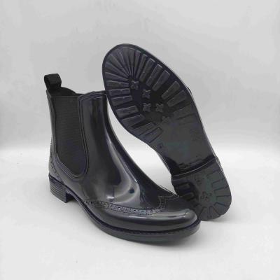 China Waterproof Pvc Women's Rain Boots Ankle Boots Matt Finish OEM Color Size for sale