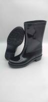 China Ankle Height Design Women's Garden Work Boots Mid Calf Boots Customized Design for sale