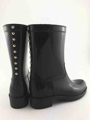 China PVC Ladies Rain Boots Mid Calf Boots With Buds Trims Women'S Gardening Ankle Boots for sale