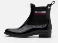 China 100% Waterproof Elastic Guessets Ankle Rain Boots For Women OEM Color for sale