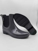 China 100% Waterproof Elastic Guessets Ankle Rain Boots For Women OEM Color for sale