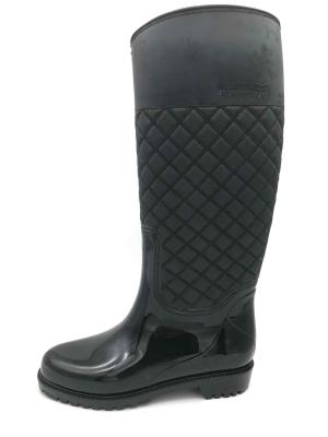 China OEM Ladies Waterproof Gardening Boots Double Upper Rain Boots Quilted Matt Finish for sale
