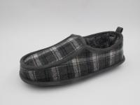 China Custom Brand Mens Warm Slipper Comfortable House Shoes With Arch Support for sale