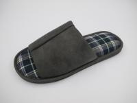 China Custom Logo Bedroom Mens House Slippers With Warm Faux Fur Lined for sale