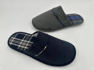 China Custom Logo Bedroom Mens House Slippers With Warm Faux Fur Lined for sale