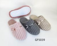 China Trims On Top , Womens House Slippers , Comfortable Feeling for sale