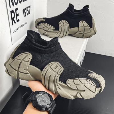 China Breathable Mesh Anti Slip Outsole PVC Sole Injection Sneaker for Men Casual Walking Sneakers for sale