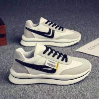 China Mens Non Slip Walking Sneakers with Breathable Mesh Upper and Faux Fur Lining for sale