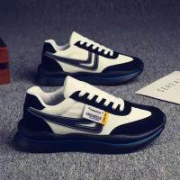 China Mens Non Slip Walking Sneakers with Breathable Mesh Upper and Faux Fur Lining for sale