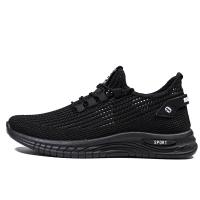 China Men's Casual Walking Sneakers with Breathable Mesh Upper Anti Slip Outsole and Faux Fur Lining for sale