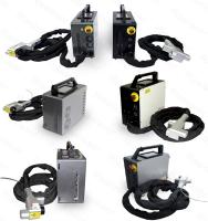 China 100w 50w Portable Laser Cleaning Machine For Metal Rust Paint Removal Single Phase AC 220V for sale