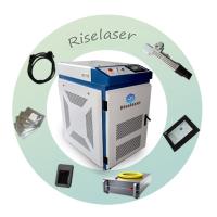 China Portable 1500W 2000W Fiber CW Laser Cleaning Machine Oil Paint Rust Remove for sale