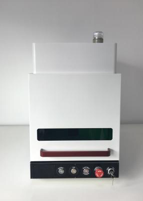 China Enclosed Fiber Laser Marking Machine 50W 1064nm Laser Wavelength 2 Years Warranty for sale