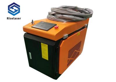 China Water Chiller Handheld Laser Welding Machine 1500w 2000w 3000w For SS Aluminum for sale