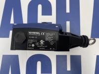 China Schmersal ZQ 900-22 | Metal Rope Pull E-Stop, 2NO+2NC, IP67 for sale