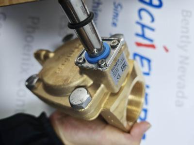 China Danfoss EV220B 40 Pilot Operated 2/2 Solenoid Valve DN40 G1 1/2 0.3-16 bar for sale