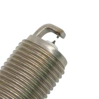 China Customized Auto Engine Systems Double Platinum Spark Plug DOLFR7K9G for S605DI MASUMA for sale