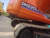 China 2016 Used Doosan DH220 Excavator 21ton Operating Weight Digger Machine 115kw for sale
