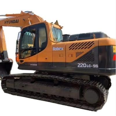 China Hyundai 305LC-9T Crawler Excavator 30.5 Ton 2016 with Original Hydraulic Cylinder for sale