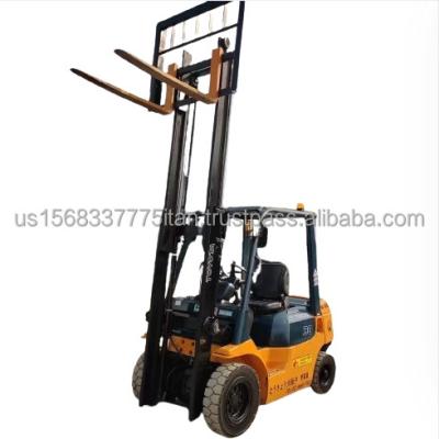 China Toyota FD50 Forklift 3 Ton Operating Weight 2016 Model Low Hours 0-2000 for sale