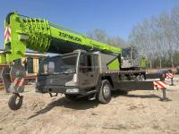 China Used Zoomlion 90 Ton Crane 2016 100kw Power 0.6m³ Bucket Capacity Excellent Performance for sale