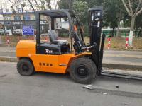 China Used Hangzhou R50 Forklift 5000 kg Capacity 49 kW Diesel Engine for Building Material Shops for sale