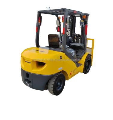China Used Komatsu 30 Forklift 3 Ton Capacity 4.5m Lifting Height 2016 Year Low Hours for sale