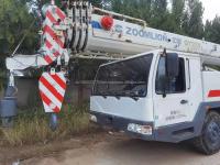 China Used Zoomlion 25 Ton Crane 25000 KG Weight 100 kW Engine 2016 Model for sale