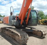 China Hitachi ZX240 Excavator 24 Ton 1.2m3 Bucket 110kw Engine 2016 for sale
