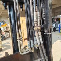 China TCM 3 Ton Forklift Hydraulic Valve 2.5ton Operating Weight Original Japan Manufacture for sale