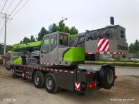 China 30 Ton Hydraulic Lifting Truck Crane 215kw Zoomlion Engine Used Heavy Duty for sale