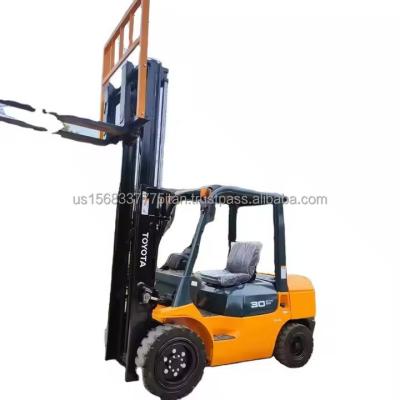 China Toyota 7F30 Diesel Forklift 3000 kg Capacity 49 kW Engine Used 2016 for sale