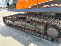 China Doosan DX300 Used Excavator 30 Ton Operating Weight with Original Hydraulic Valve for sale