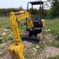 China 2016 Komatsu PC18 Mini Excavator 2 Ton Used Crawler Excavator with Original Hydraulic Valve for sale