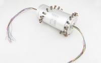 China 16 Passage Pneumatic Hybrid Slip Ring 2000 Rpm 4mm-6mm Tube 36 Circuits 2A for sale