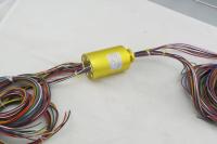 China Customized Flange Through Bore Slip Ring AC 1000V 300rpm / Min For Rotating Door for sale