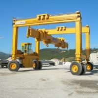 China Road Tunnel Construction Rubber Tyred Gantry Crane A5-A7 Working Class for sale