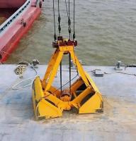 China Multi Functional Four Ropes Grab Bucket Orange Yellow Color 440V 60Hz for sale