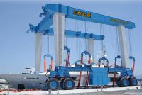China 2M/S Trolley Speed Boat Gantry Crane 20T Yacht Lifting Equipment for sale