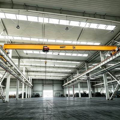 China Double Girder Overhead Crane High Rigidity Stable Hoisting Machine for Heavy Load Material Lifting for sale