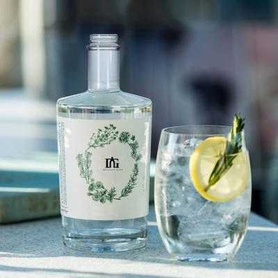 China 500ml 750ml Flavour Glass Bottles for Liquor Elegant and Stylish Design for sale