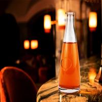 China 375ml 500ml 750ml Clear Engraving Glass Bottle for Whisky Decanter Vase-Shape Liquor Wine for sale